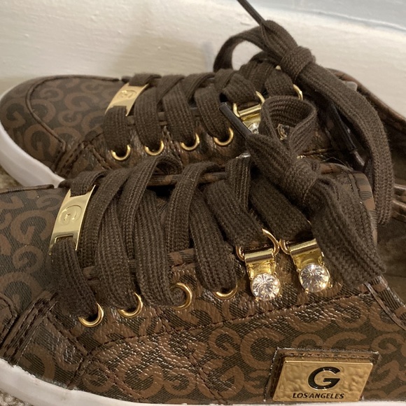 GBG Los Angeles | Shoes | Gbg Los Angeles Sneakers Size 5 | Poshmark